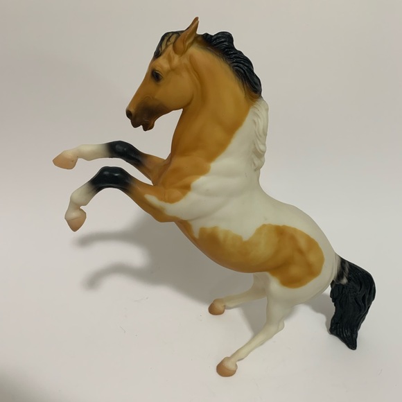 Breyer | Toys | Vintage 992 Breyer 855 Chaparral Buckskin Pinto ...